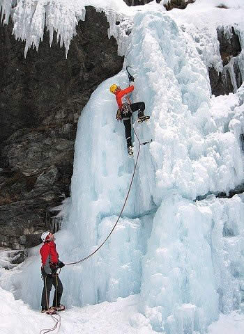 JG Climb :: Winter Alpine Ice